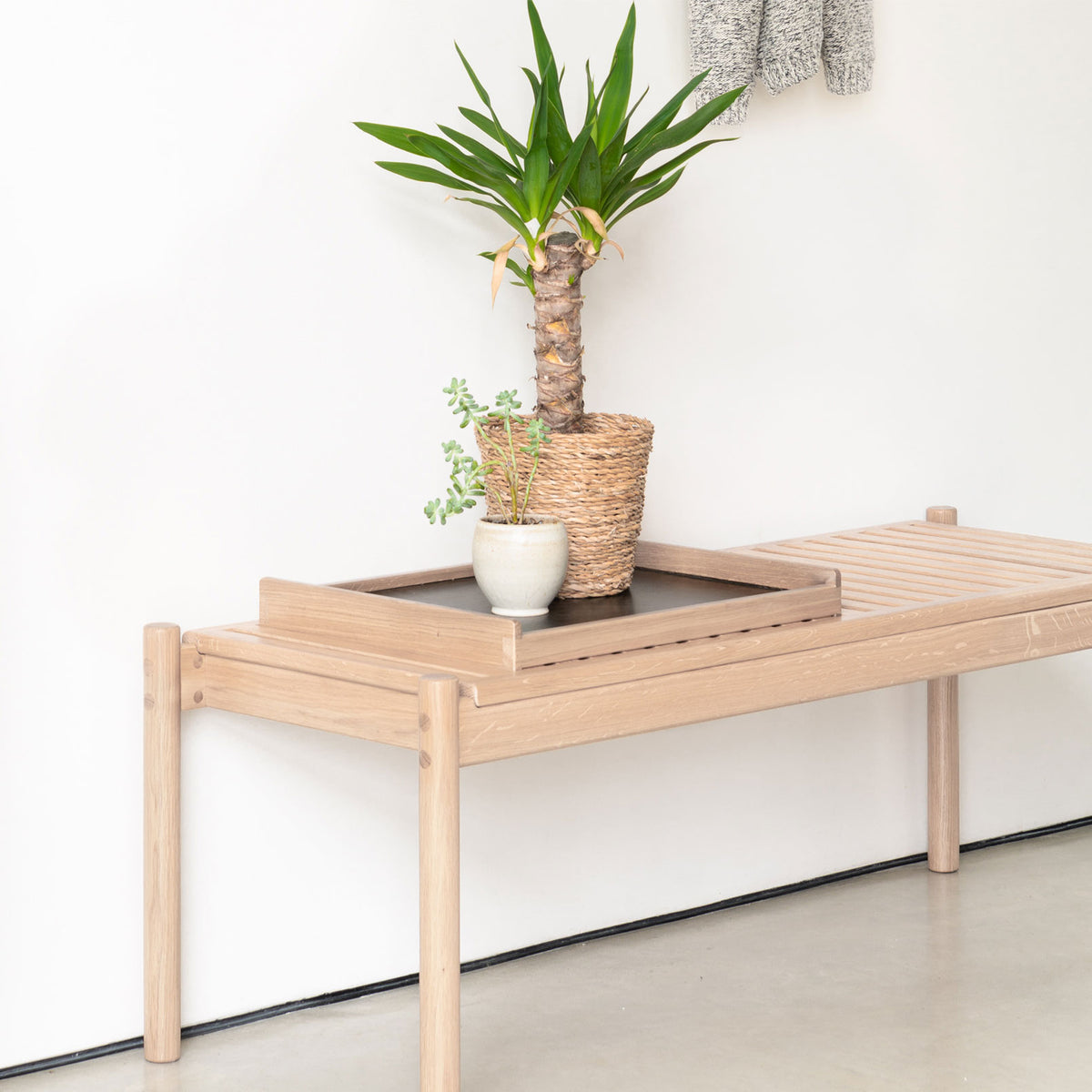 Trak Tray – Alexander Rose